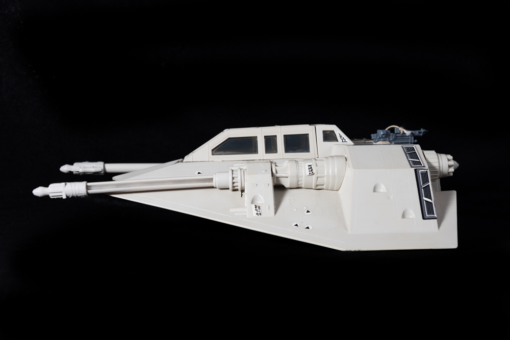 Luke Skywalkers Snowspeeder - Empire Strikes Back